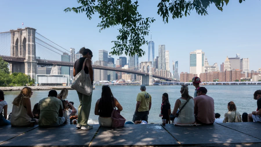 NYC Heat Advisory: Heat Index May Reach 105°F | NTD