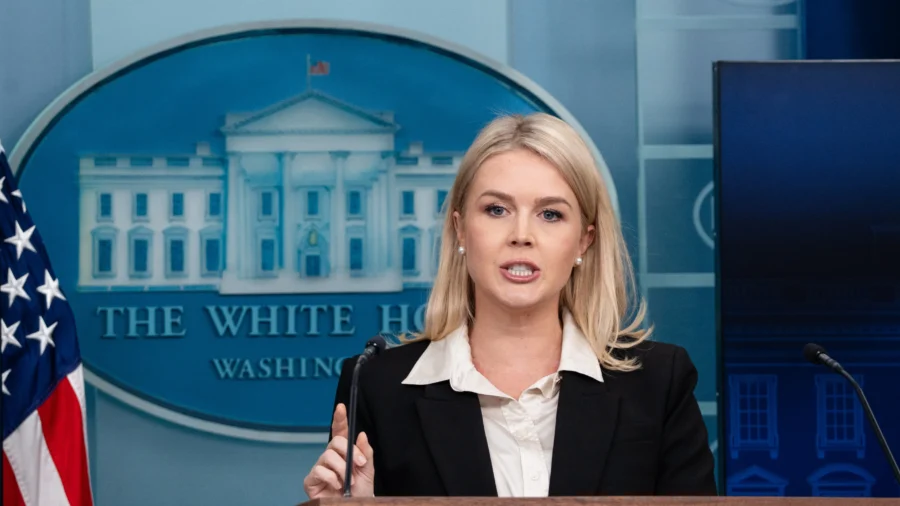 White House Press Briefing With Press Secretary (Aug. 19) | NTD