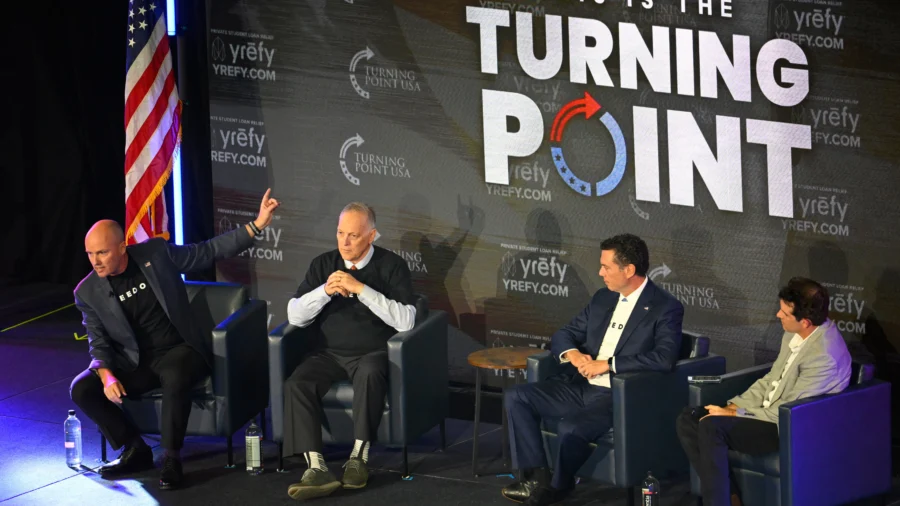 Bomb Squad Detonates 'Suspicious Device' Before TPUSA Event in Utah | NTD