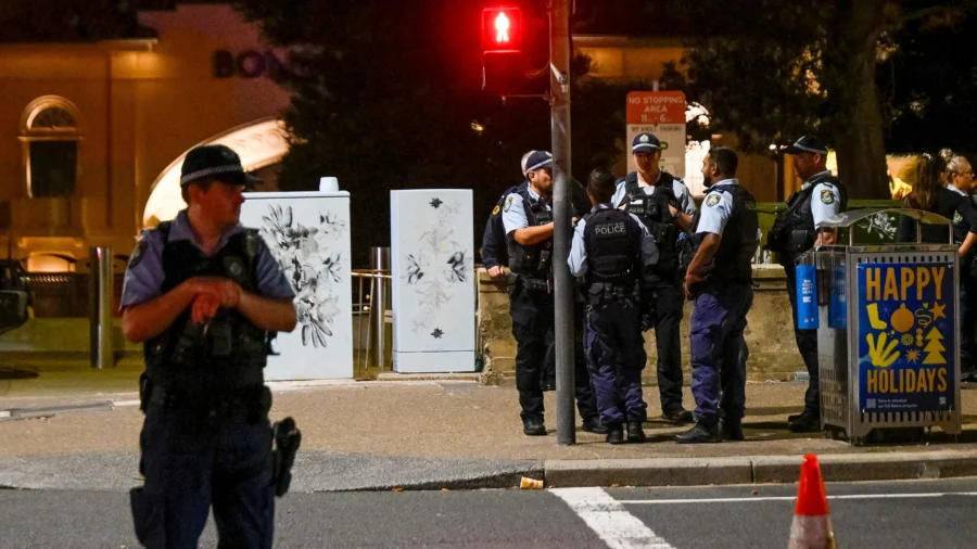 Police: Bondi Beach Suspects Practiced Shooting Before Attack | NTD