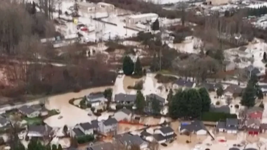 Drone Video Shows Scale of Floods in City of Pacific, Washington State ...