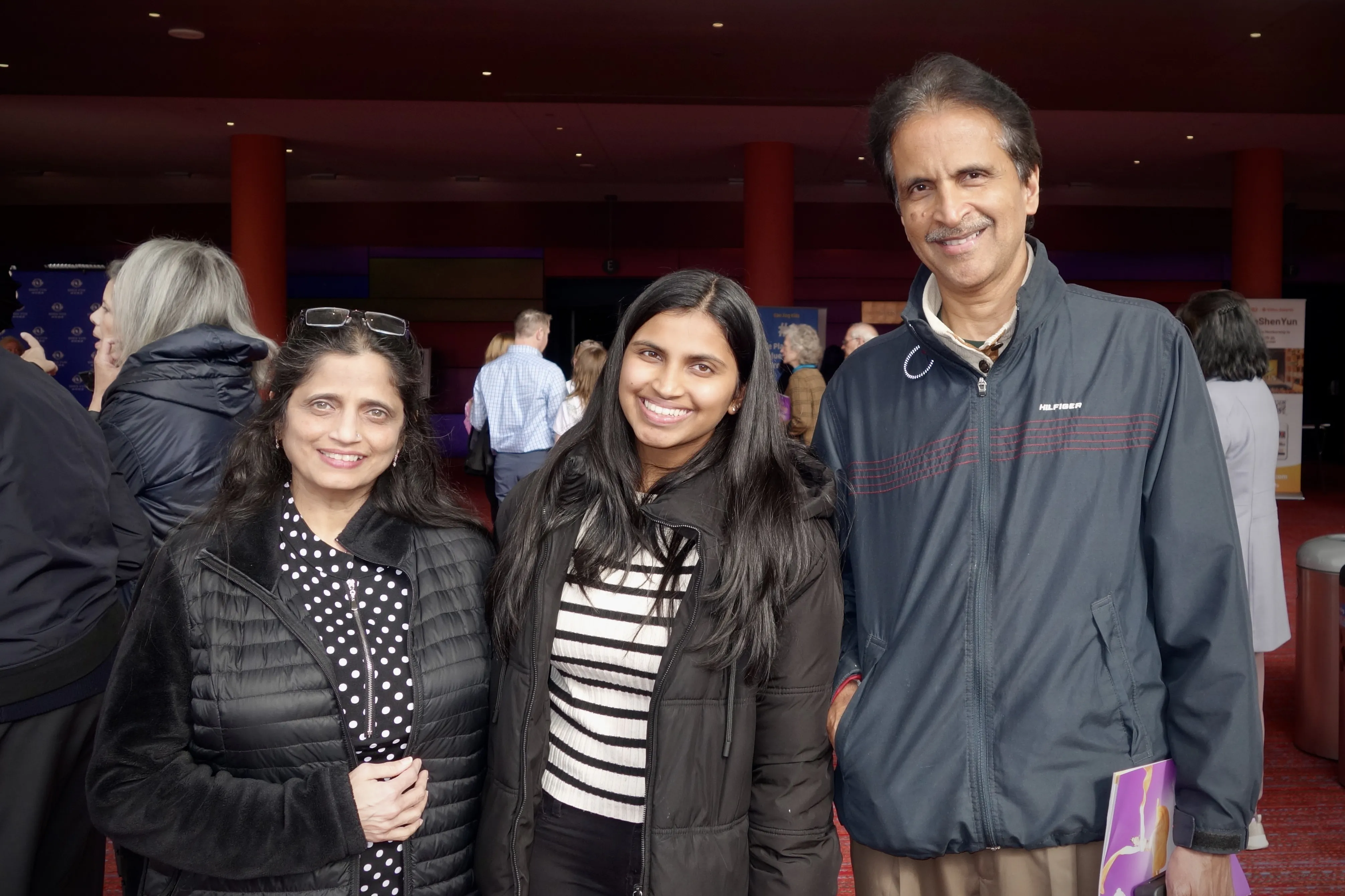 Seattle Theatergoer Says Shen Yun Is ‘Pure Perfection’ | NTD