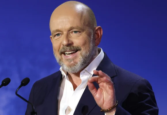 Steve Hilton Proposes California Flat Tax Plan | NTD