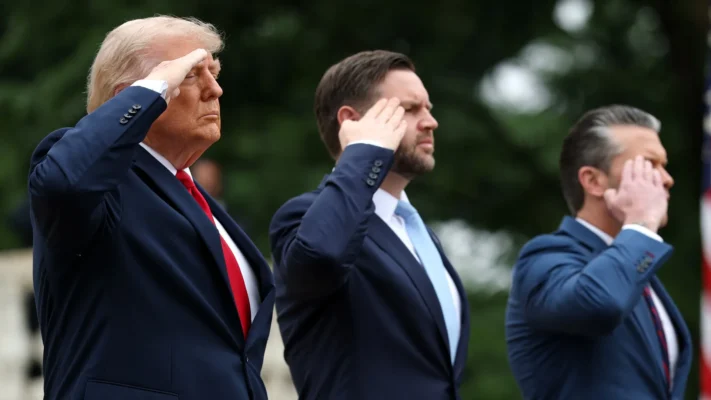 Trump Lays Wreath Honoring Fallen US Service Members at Memorial Day ...