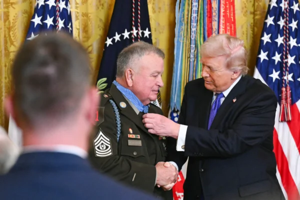 LIVE NOW: Trump Hosts Medal of Honor Ceremony at White House | NTD