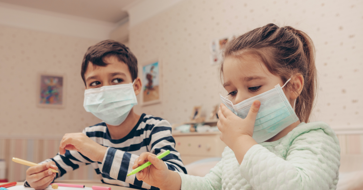 HHS Report Recommends Reinstating Mask Mandates | NTD