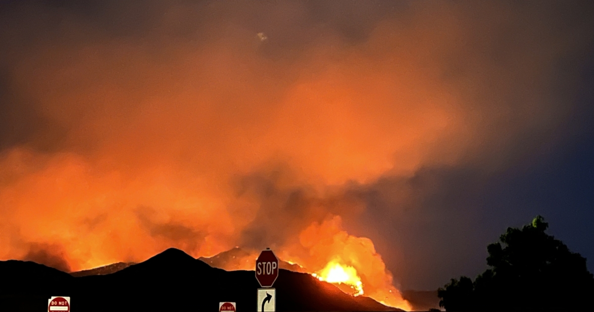 Fairview Fire Grows to 4,500 Acres, Blazing Across Southern California ...